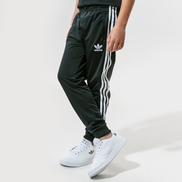 ADIDAS SPODNIE SST TRACK PANTS B kolor Czarny (GN8453) - Dziecięce ...